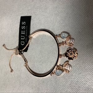 Guess | Jewelry | Guess Slider Bee And Flower Charms Bracelet | Poshmark